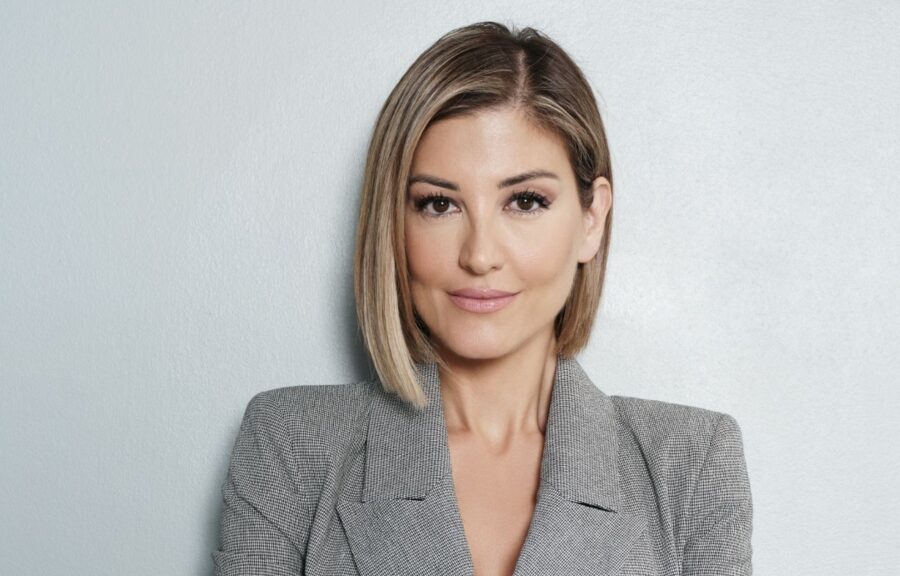 «Ο δρόμος προς την κάλπη»: Απόψε στις 00.10 στο Mega με την Ράνια Τζίμα ...